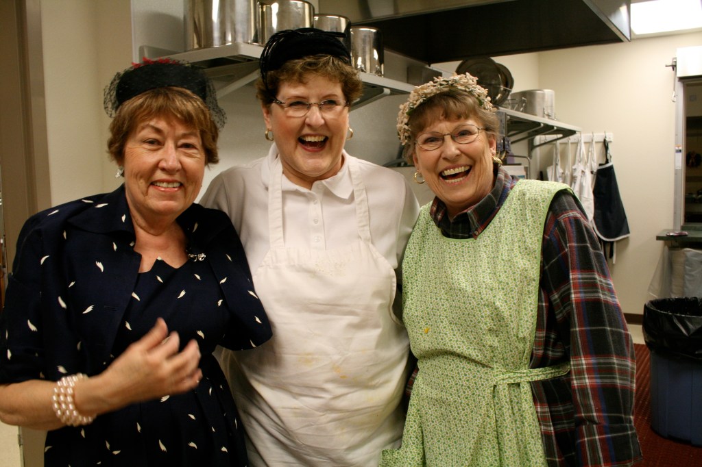 I love a good “Theme Dinner” | thenewchurchsupper